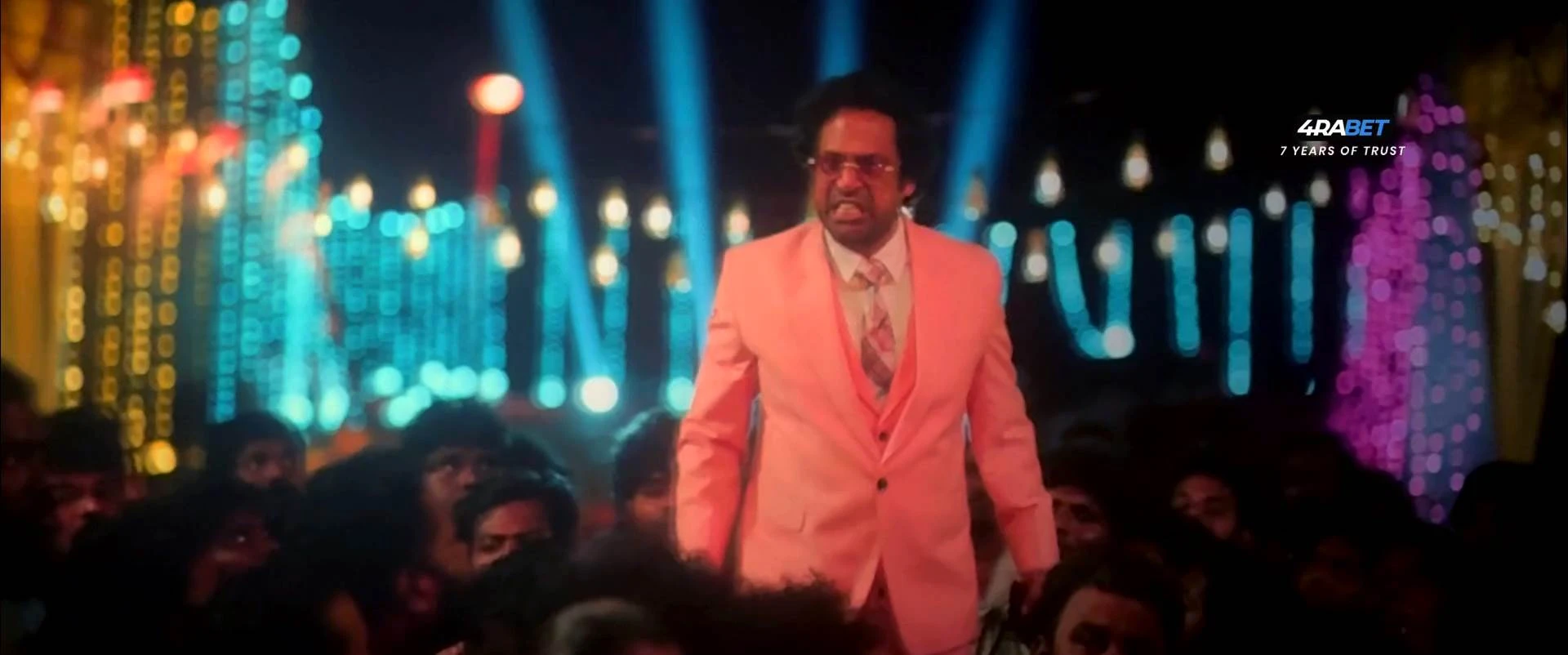 Download Mark 2025 Hindi CAMRip 720p - 480p - 1080p - MP4moviez